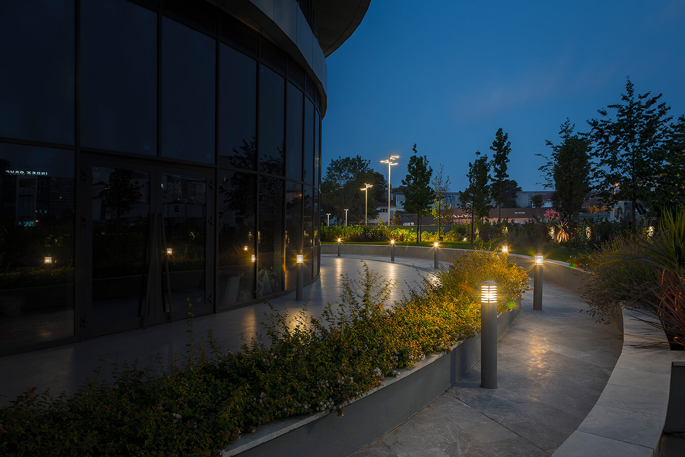 Areka 100 | Bollard Luminaires | Outdoor – Novalux Lighting Turkey